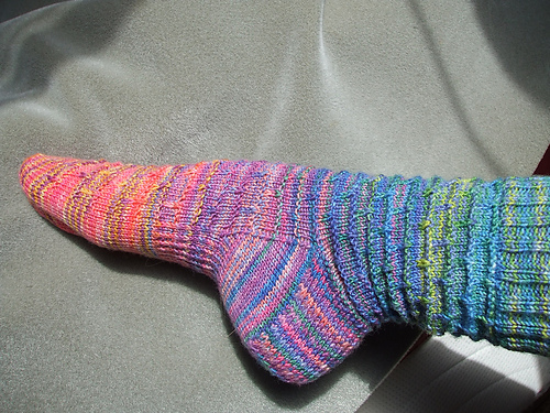 Ravelry: Gluttony Socks pattern by Kelly Eells
