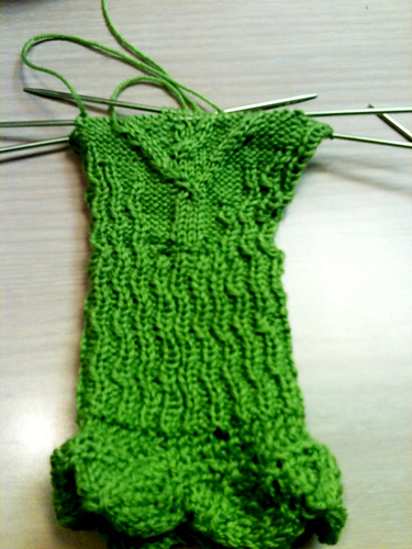 Ravelry: Entwined pattern by Karen Fournier