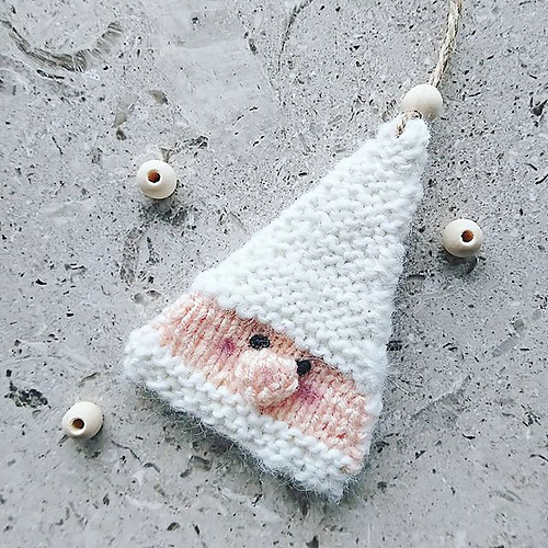 Ravelry: Elf or nisse pattern by Anja Hjorth Nielsen