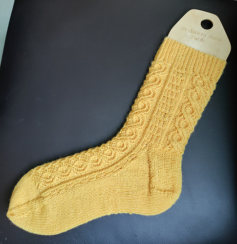 Ravelry: Compulsory Figures Socks pattern by Nicole Simmons