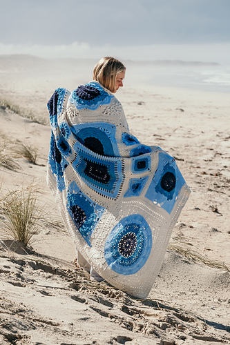 Ravelry: Pastiche Blanket pattern by Shelley Husband