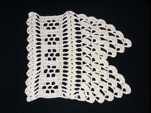 Ravelry: Albert Shell Point pattern by A.M.