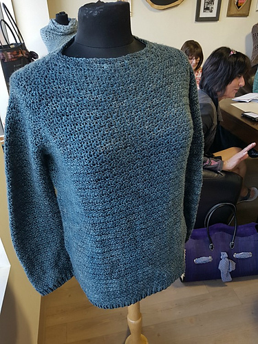Ravelry: Jacqueline pullover pattern by ACCROchet