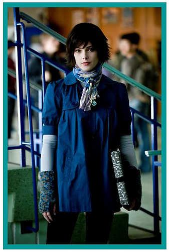 Ravelry: Palm readers, New Moon inspired Alice Cullen fingerless ...