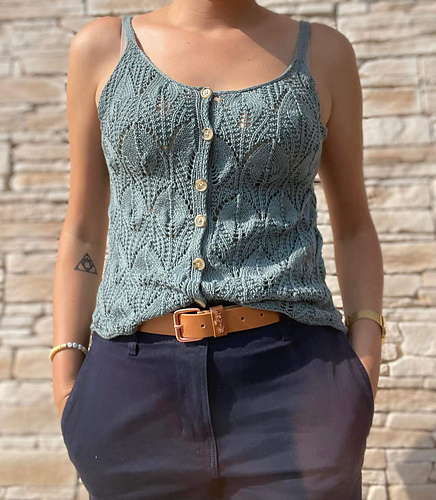 Ravelry: Camellia Tank Top pattern by Along avec Anna