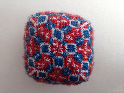 Ravelry: Reverb Reversible Baby Hat pattern by Aaron Griswold