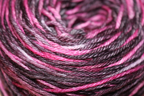 Ravelry: Bessie Cowl pattern by Aimée Hansen