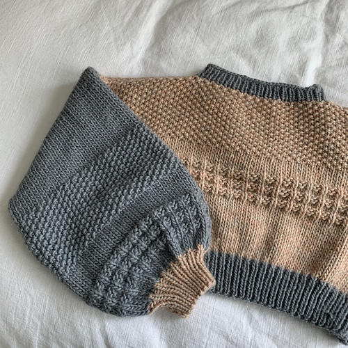 Ravelry: Hazy Skies Sweater pattern by ahoneyknits by Cam
