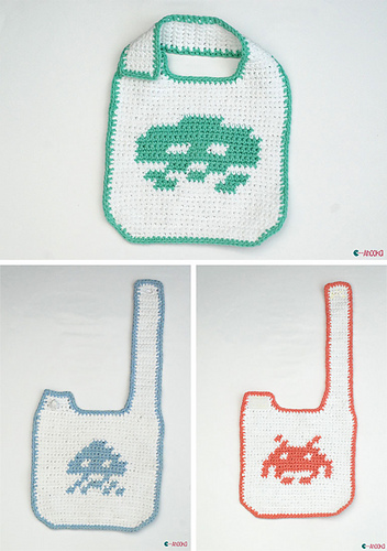 Ravelry: Space Invaders bibs pattern by Ahooka Migurumi