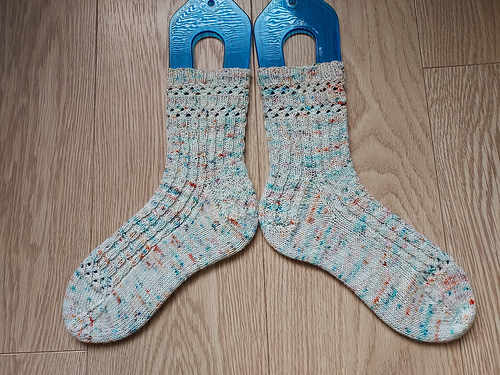 Ravelry: Sona pattern by Joanna Ignatius