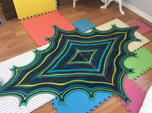 Ravelry: Bandersnatch pattern by Anna Wessel