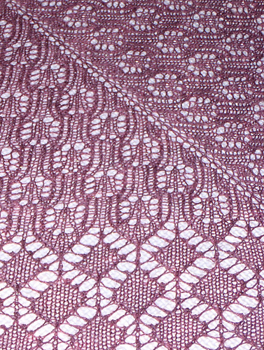 Ravelry: Sangria pattern by Andrea Jurgrau