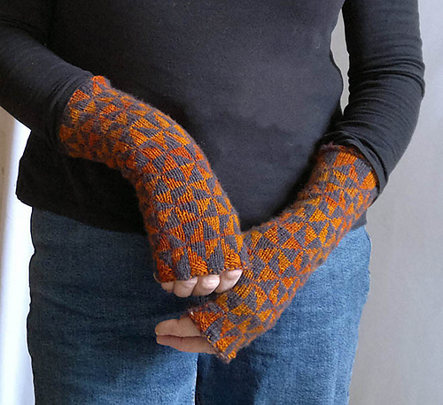 Ravelry: pythagoras' mitts pattern by alfa knits