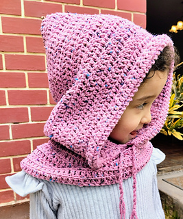 Ravelry: Spark Hooded Neck pattern by Mariella Silva