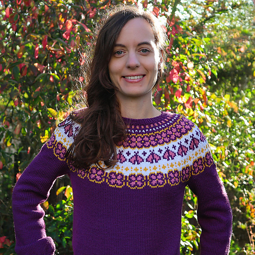 Ravelry: Lady Luna pattern by Alice Gerfault