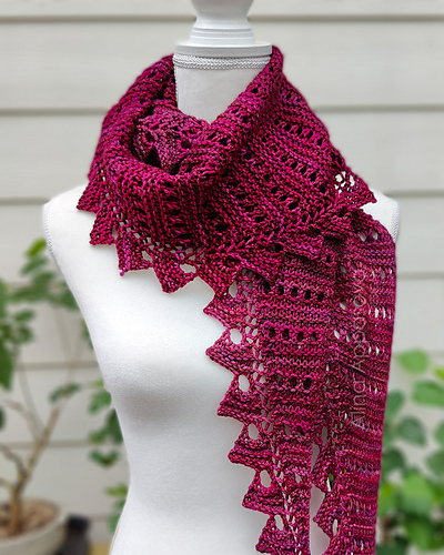 Ravelry: Tali Shawl pattern by Alina Appasova
