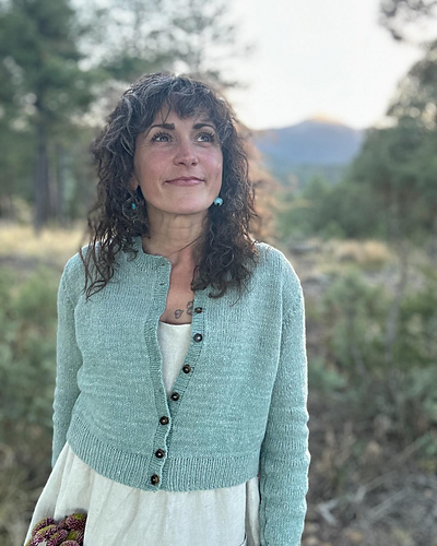 Ravelry: Ostinato Cardigan pattern by Zanete Knits