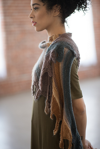 Ravelry: Pari pattern by Norah Gaughan