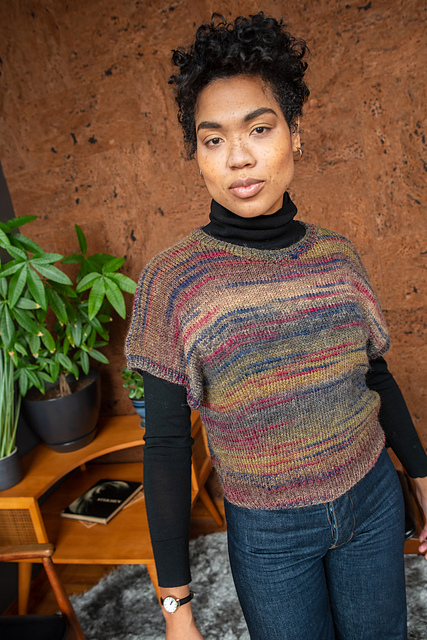 Ravelry: Vajen pattern by Amy Christoffers