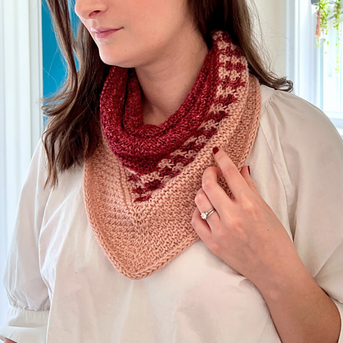 Ravelry: Cedarwood Cowl pattern by Allison Schmidt