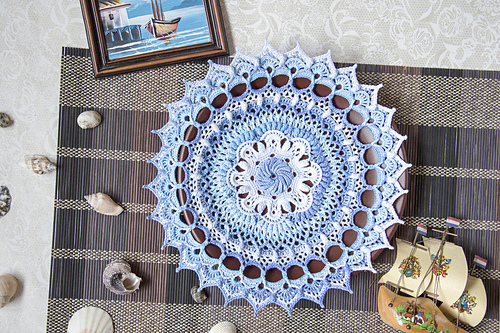 Ravelry: Lilla pattern by Zoya Matyushenko