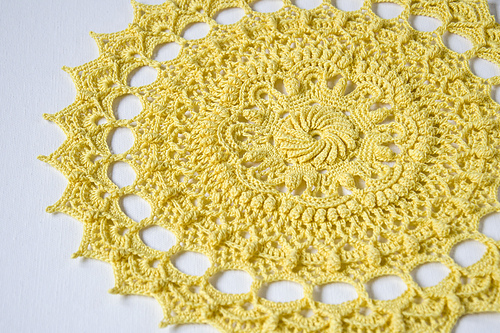 Ravelry: Lilla pattern by Zoya Matyushenko