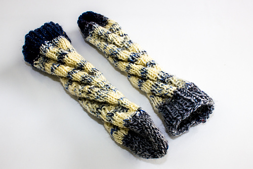 Ravelry: Magic Spiral Socks pattern by Alma Mahler