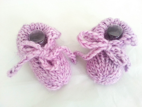 Ravelry: Modern Chunky Express Slippers pattern by Alma Mahler