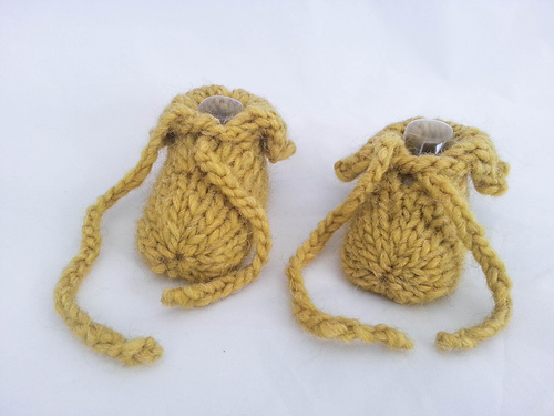 Ravelry: Modern Chunky Express Slippers pattern by Alma Mahler