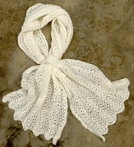 Ravelry: Suri chic jabot pattern by Alpaca Yarn Company