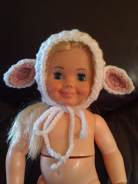 Ravelry: Baby Lamb Bonnet pattern by Susan Wilkes-Baker