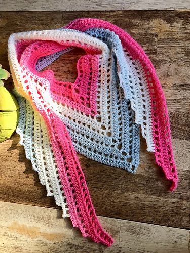 Ravelry: Bandana Scarf pattern by Salena Baca