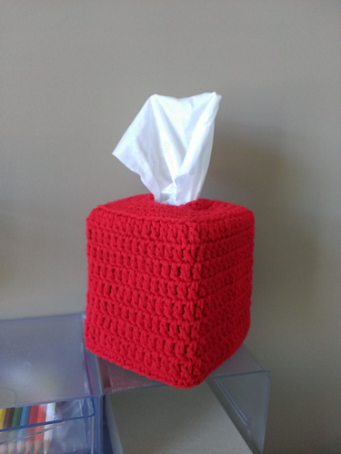 Ravelry: Square Tissue Box Covers pattern by Aprile Mazey