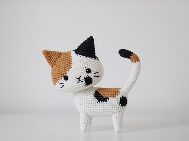 Ravelry: Calico Cat pattern by Hain Chan