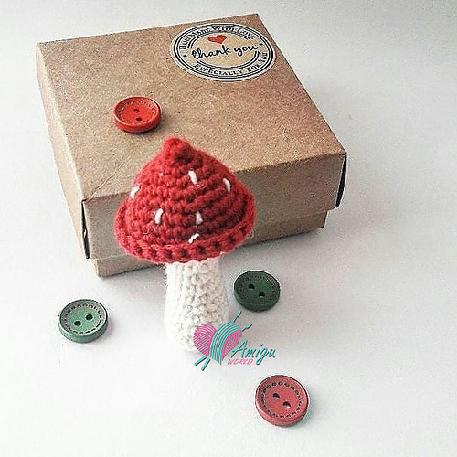 Ravelry: Vegetable Keychains pattern by Amigu World