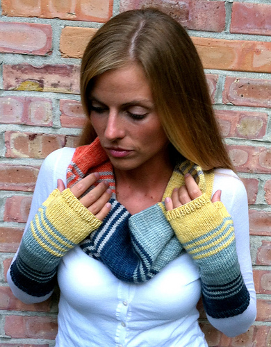 Ravelry: Part Deux Mitts pattern by Amy Miller