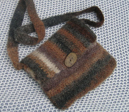 Ravelry: Mini Messenger Bag pattern by Amy O'Neill Houck
