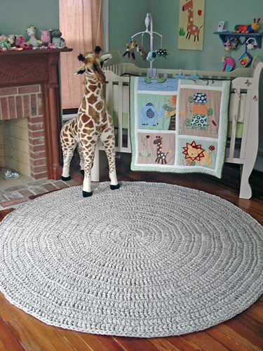 Ravelry: The Round Rug pattern by Diana Burk