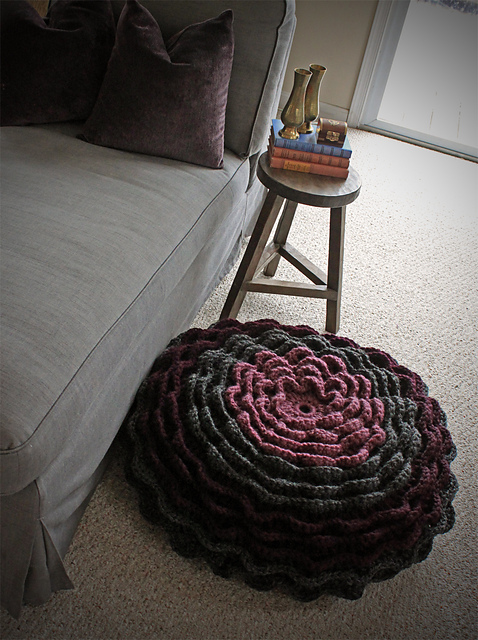 Ravelry: Cozy Flora Floor Pillow pattern by Diana Burk