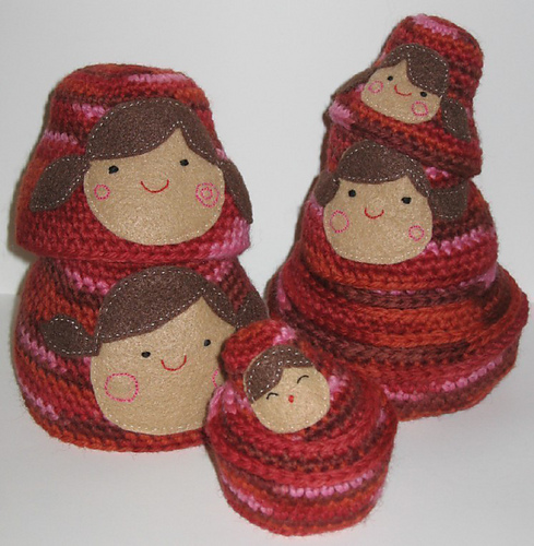 Ravelry: Nesting Dolls pattern by Ana Paula Rimoli