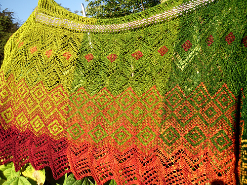 Ravelry: Sari pattern by Kieran Foley