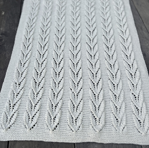 Ravelry: Willow Blanket pattern by The Kiwi Stitch & Knit Co
