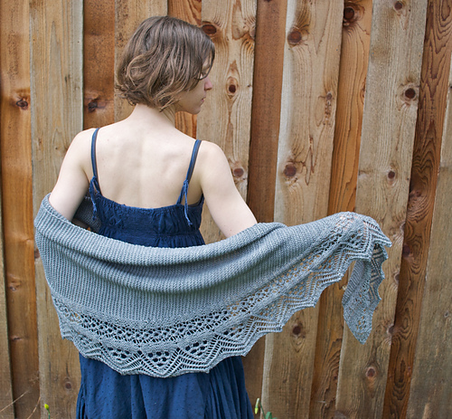 Ravelry: Flow pattern by Andrea Rangel