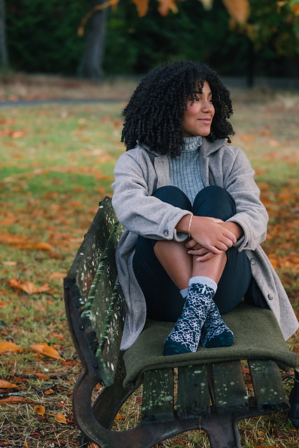 Ravelry: Climbing Flowers Socks pattern by Andrea Rangel