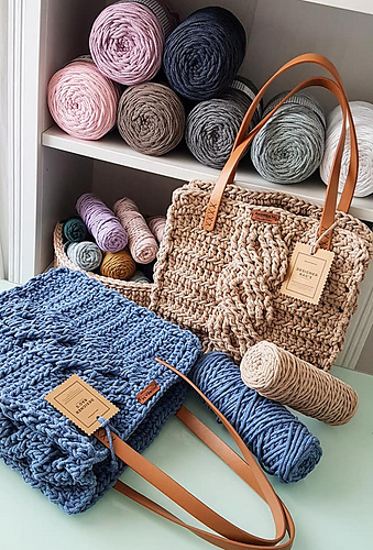 Ravelry: Braided Rope Bag pattern by AnDREAM Studio