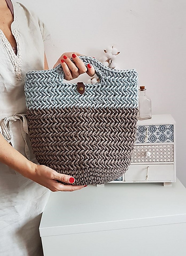 Ravelry: Herringbone Rope Tote pattern by AnDREAM Crochet