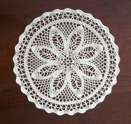 Ravelry: Spring Flower Doily pattern by Patrizia Pisani