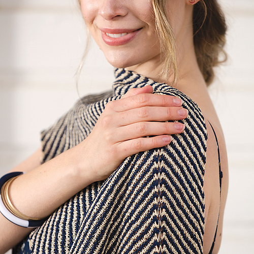 Ravelry: Maritime Stripes Shawl pattern by Stefanie Bold