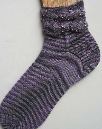 Ravelry: Beaded Cuff Bead Knitted Socks pattern by Linda Lehman