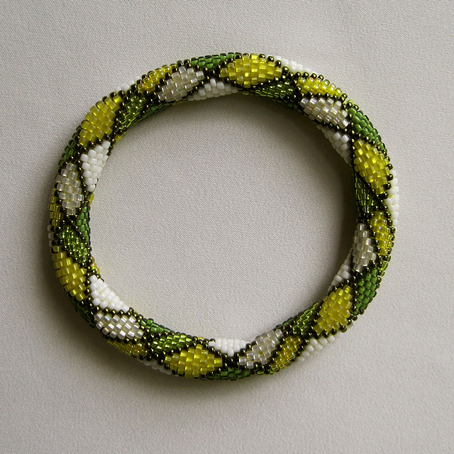 Ravelry: Tartan Plaid Bead Crochet Bangle pattern by Linda Lehman